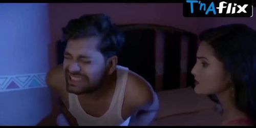 Prerna Keshwani Breasts Scene In Ye Gandi Baat