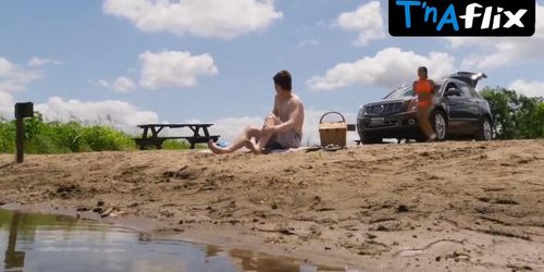 Kiana Lede Bikini Scene In Scream