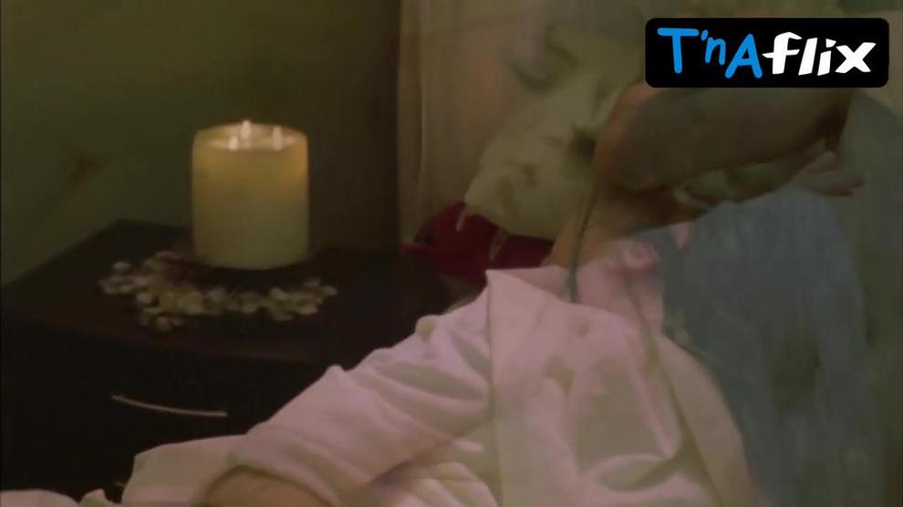 Juliette Danielle Breasts Scene In The Room