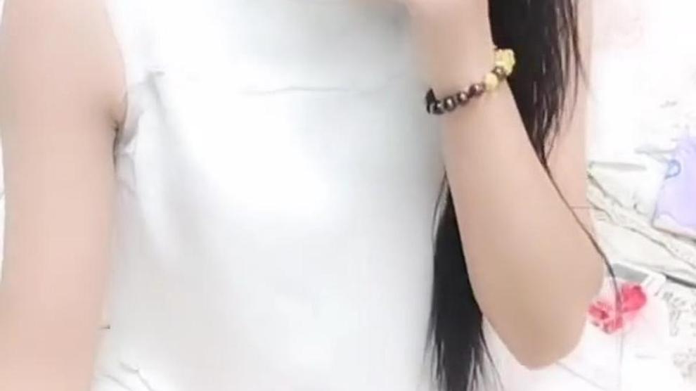 Sak Amputee Girl