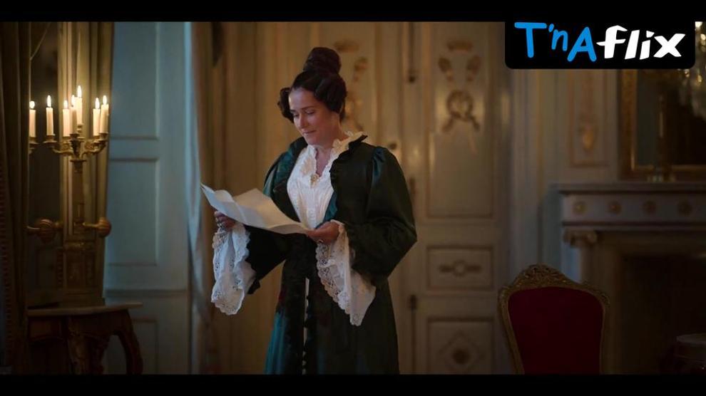 Alice Bier Zanden Sexy Scene In Ehrengard The Art Of Seduction
