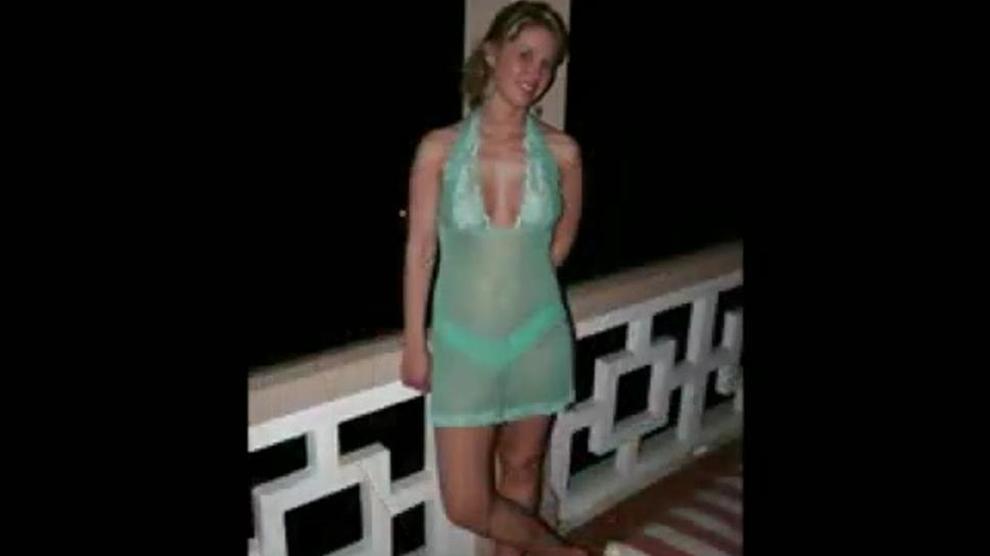 Husband Convinces Wife To Try Bbc