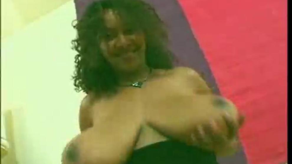 Busty Chaka T Chaka T